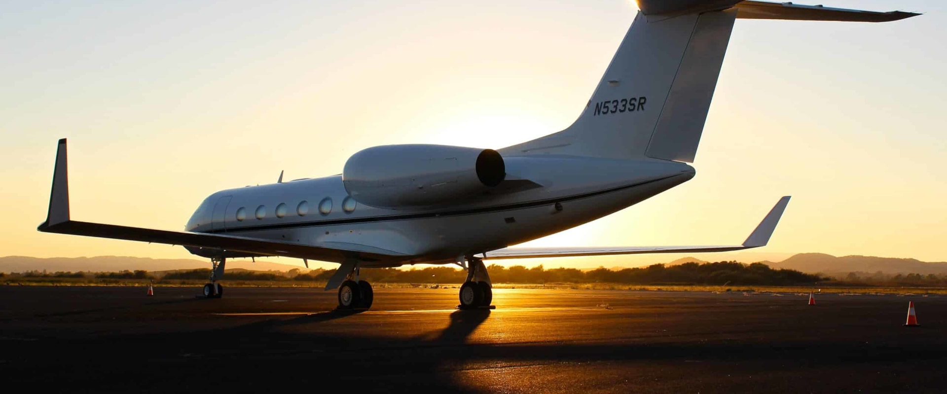 Private Jets: The Ultimate Guide to Luxury Air Travel