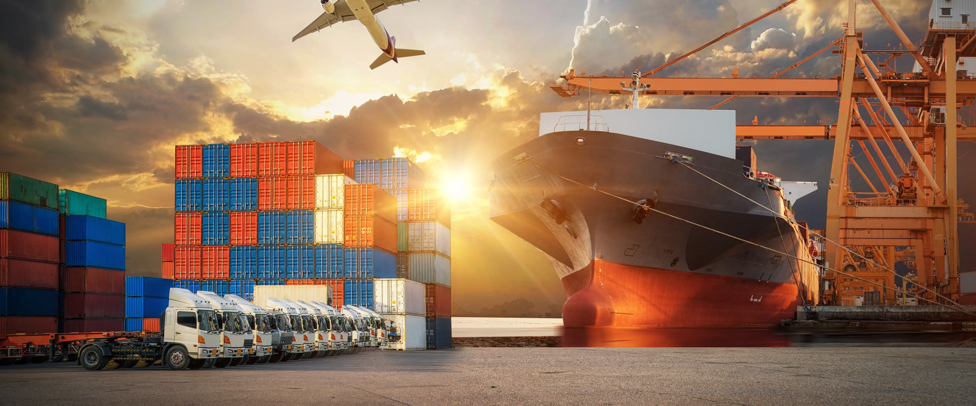 The Ins and Outs of Freight Shipping: A Comprehensive Guide